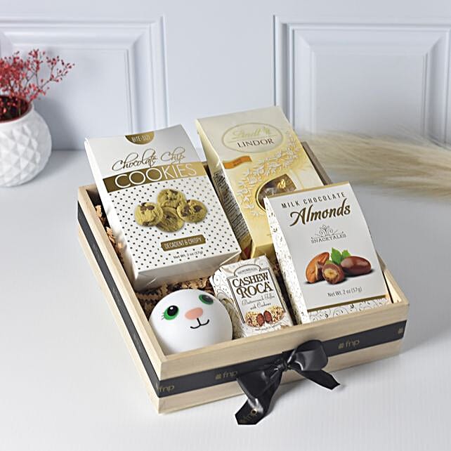Cosy Delights Hamper for Someone Special canada | Gift Cosy Delights Hamper for Someone Special- FNP