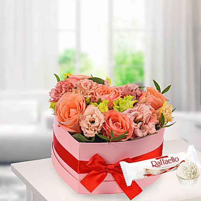 Flower Heart Herzenswarme With Ferrero Raffaello germany | Gift Flower ...