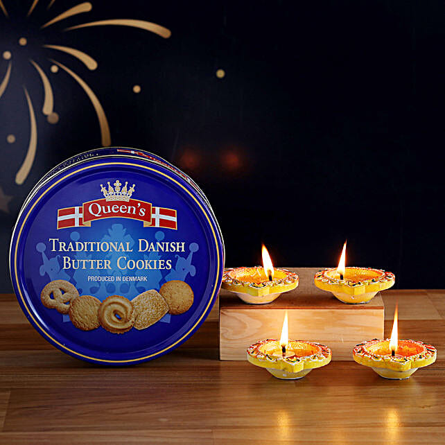 Set O 4 Designer Diyas And Danish Butter Cookies germany | Gift Set O 4 ...