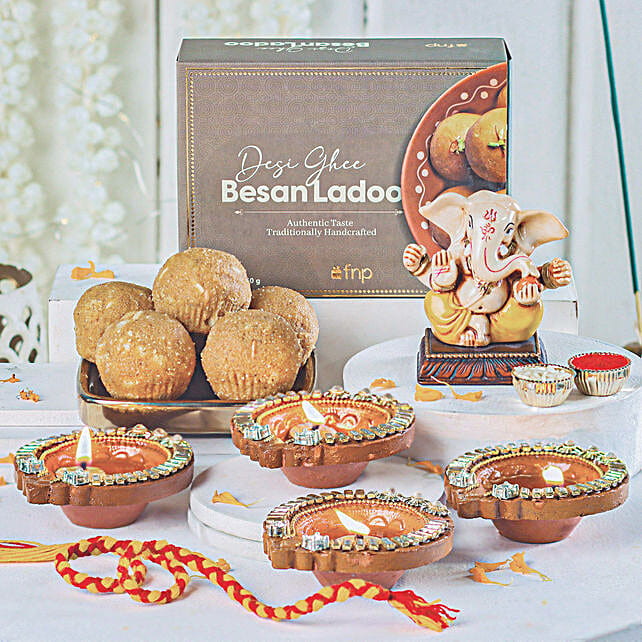 Ornate Beauty Festive Gift germany | Gift Ornate Beauty Festive Gift- FNP