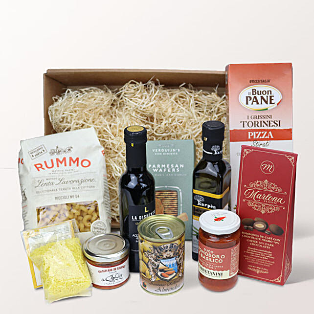Mediterranean Gift Hamper germany | Gift Mediterranean Gift Hamper- FNP