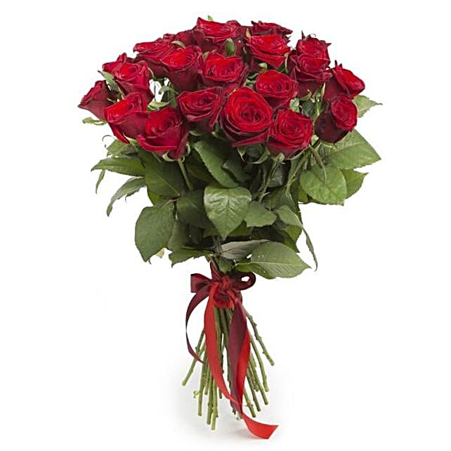 Eternal Love Red Roses Bunch italy | Gift Eternal Love Red Roses Bunch- FNP