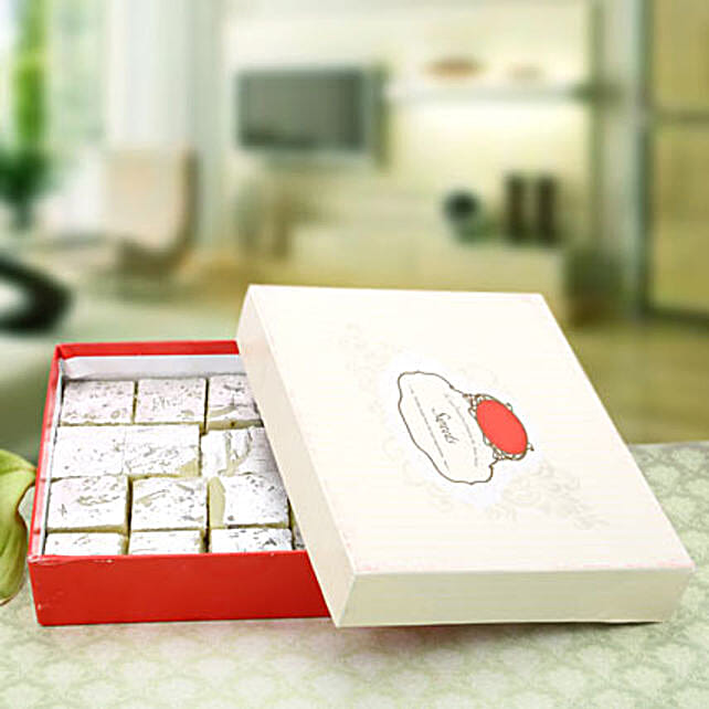 Buy/Send The Love for Sweets Online- FNP