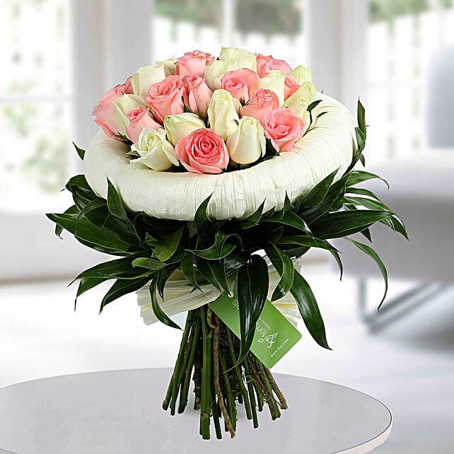Buy/Send Appealing Pink N White Roses Bunch Online- FNP