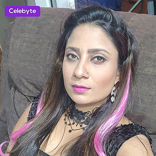 Buy/Send Nidhi Mathur- Personalised Video Message Online- FNP