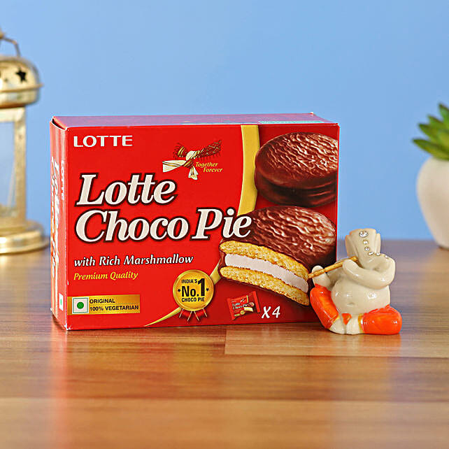 Buy/Send Serene Flute Ganesha Idol & Choco Pie Combo Online- FNP