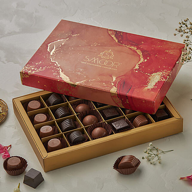 Buy/Send Smoor Dark & Milk Chocolates Box- 24 Pcs Online- FNP