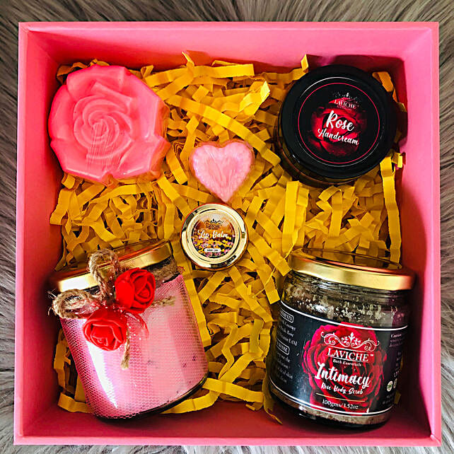 Buy/Send Rose Essentials Gift Box Online- FNP