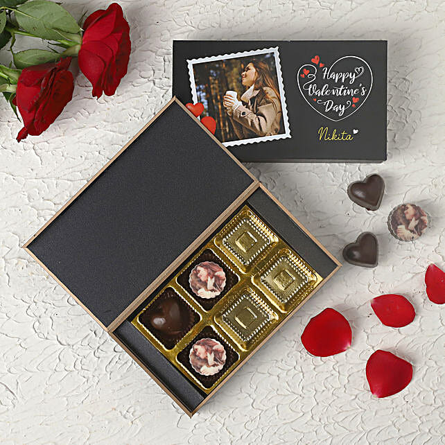 Buy/Send Valentine's Greetings Personalised Chocolate Box Online- FNP