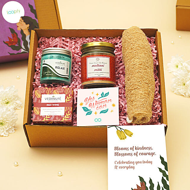 Buy/Send The Little Pamper Kit For Her Online- FNP