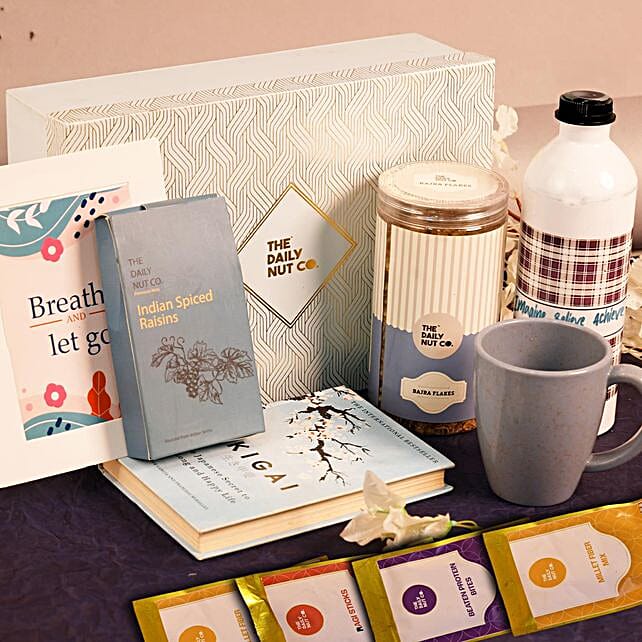 Buy/Send Treasured Tokens Gift Box Online- FNP