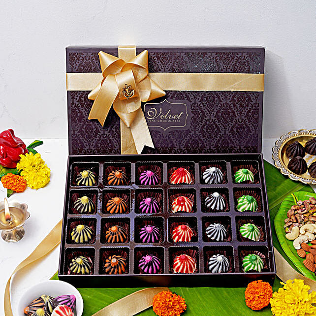 Buy/Send Ganesha Modak Box Online- FNP