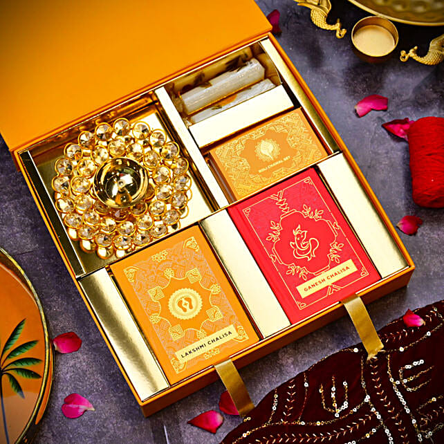 Buy/Send Divine Essentials Gift Box Online- FNP