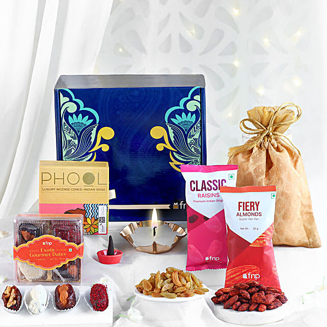 Buy/Send Diwali Celebration Snack Box Online- FNP