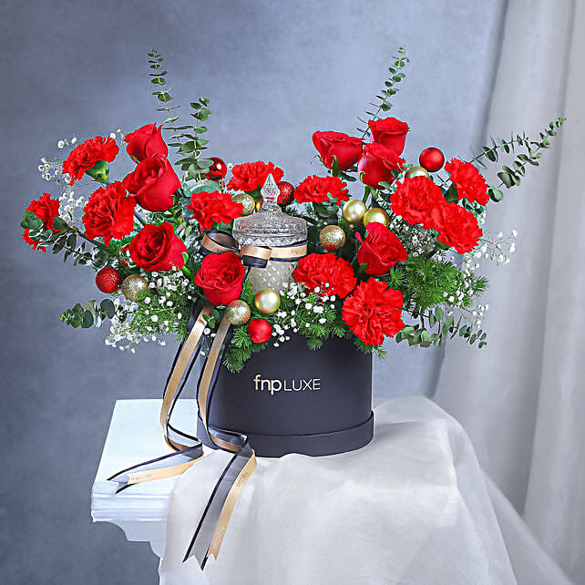 Buy/Send Red Rose Love Bouquets Online- FNP