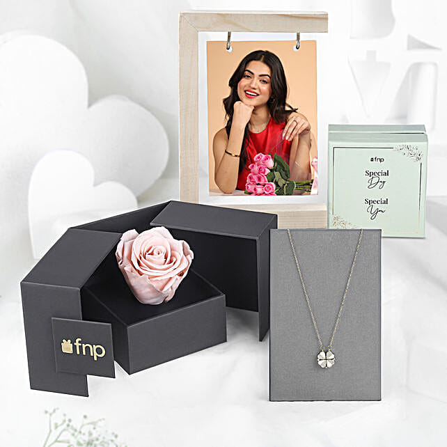 Buy/Send Forever Gift Set Hamper Online- FNP