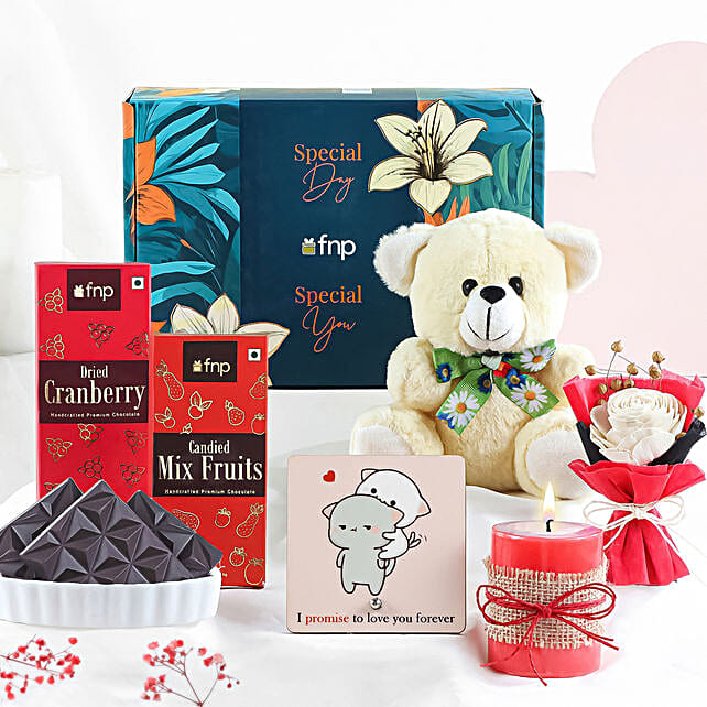 Buy/Send Sweet Surprise for Love Box Online- FNP