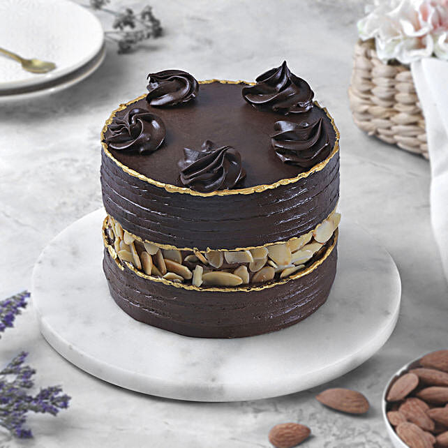 Buy/Send Heavenly Luxe Chocolate Cream Cake Online- FNP