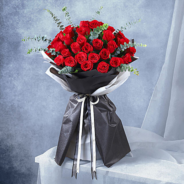 Buy/Send Obsidian Rose Elegance Online- FNP