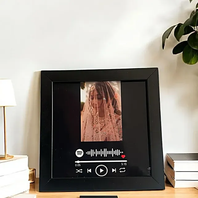 Buy/Send Personalised Spotify Song Code Photo Frame Online- FNP