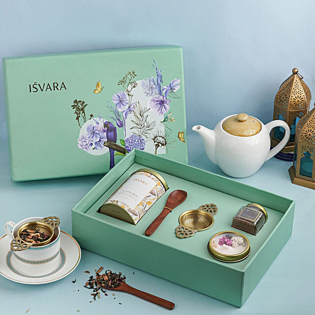 Buy/Send Royal Tea Time Gift Hamper Online- FNP