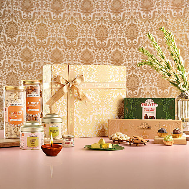 Buy/Send Royal Sweets Diwali Hamper Online- FNP