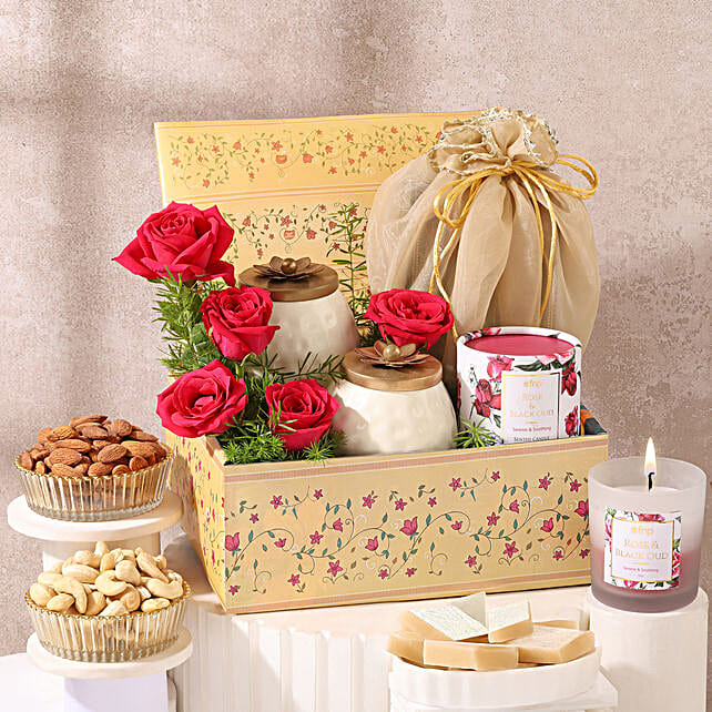 Buy/Send Elegant New Beginnings Hamper Online- FNP