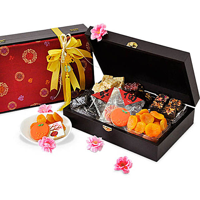 Wealth Aplenty Oriental Wooden Gift Box malaysia | Gift Wealth Aplenty ...