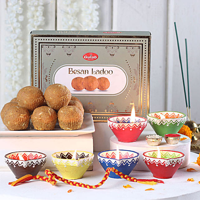 Traditional Box of Diwali Delights mauritius | Gift Traditional Box of ...