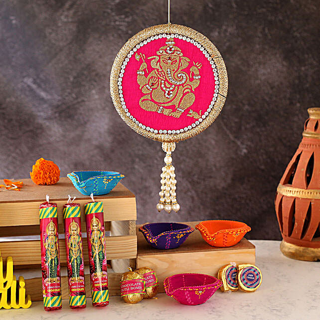 Set Of 4 Diyas And Cracker Shaped Chocolates morocco | Gift Set Of 4 ...