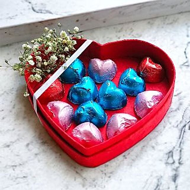 Hearty Delights Beautiful Gesture Box nepal | Gift Hearty Delights ...