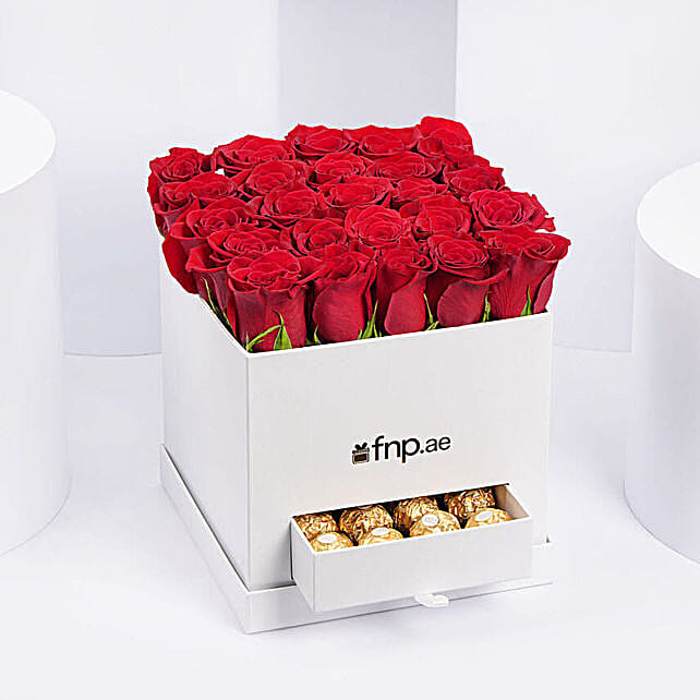 Classic Red Roses Arrangement oman | Gift Classic Red Roses Arrangement ...