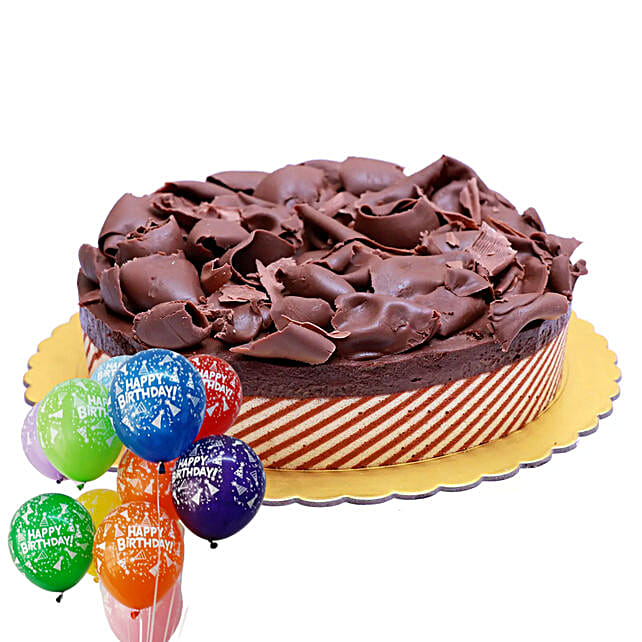 Chocolate Mousse Cake And Balloons Combo qatar | Gift Chocolate Mousse ...