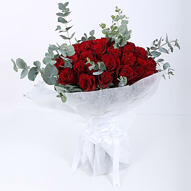 Red Roses Bouquet qatar | Gift Red Roses Bouquet- FNP