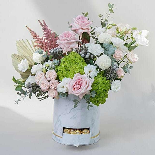 Winter Desire Floral Sweet Arrangement qatar | Gift Winter Desire ...