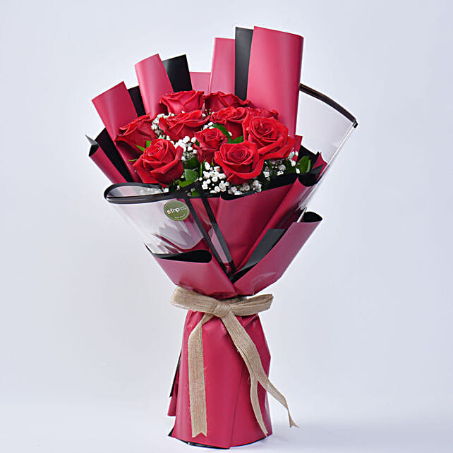 Bouquet Of 10 Lovely Red Roses qatar | Gift Bouquet Of 10 Lovely Red ...