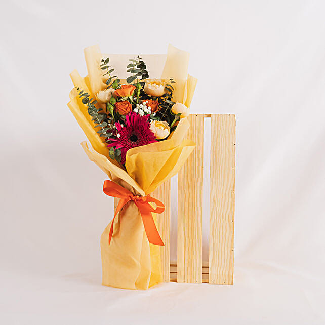 Compelling Love qatar | Gift Compelling Love- FNP