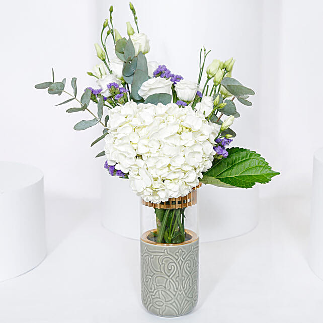 White Hydrangea Vase Arrangement qatar | Gift White Hydrangea Vase ...