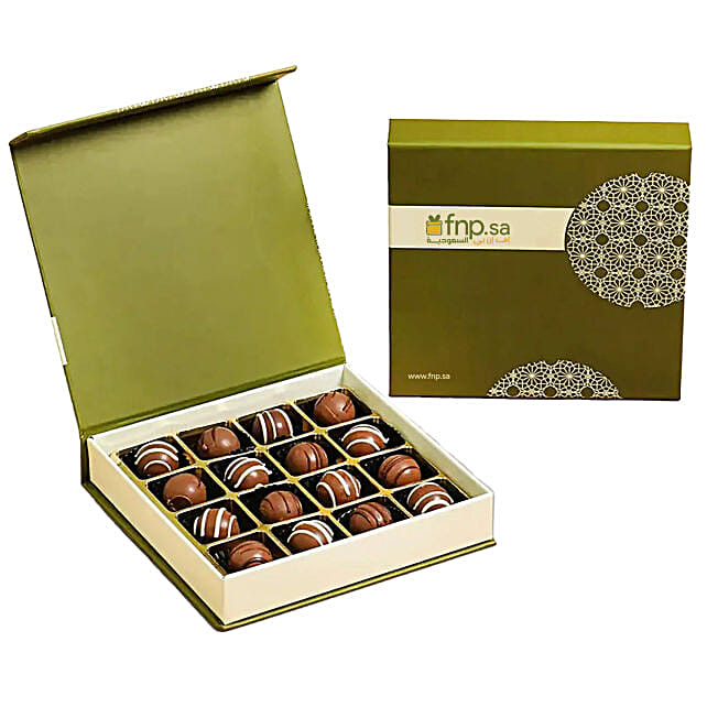 Box of Gourmet Chocolate saudi-arabia | Gift Box of Gourmet Chocolate- FNP