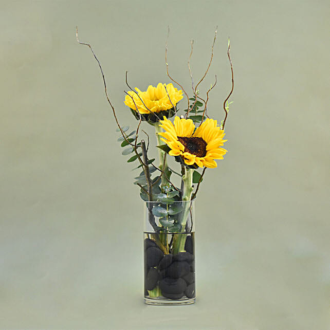 Sunny Sunflowers Cylindrical Vase singapore | Gift Sunny Sunflowers ...