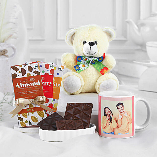 Heartfelt Snuggles N Choco Delights sweden | Gift Heartfelt Snuggles N ...