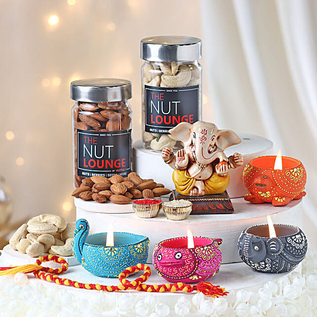 Diwali Delight and Radiant Diyas Gift Set taiwan | Gift Diwali Delight ...