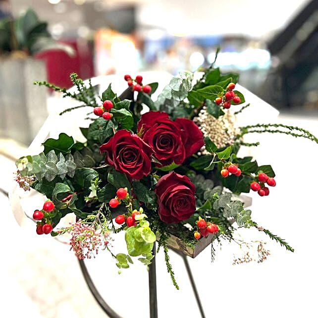 Deep Love Scarlet Roses thailand | Gift Deep Love Scarlet Roses- FNP