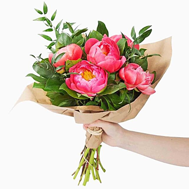 Delightful Coral Peonies Bunch uae | Gift Delightful Coral Peonies ...