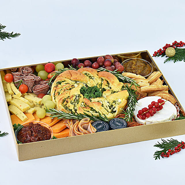 Special Christmas Joy Cheese Box uae | Gift Special Christmas Joy ...