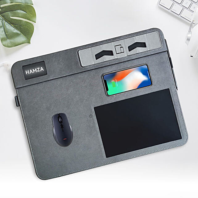 Ultimate Tech Mouse Pad with Wireless Charging uae | Gift Ultimate Tech ...