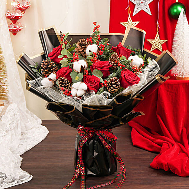 Merry Berry Flowers Bliss Arrangement uae | Gift Merry Berry Flowers ...