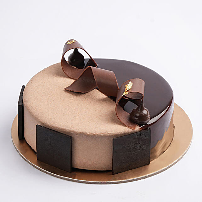 Sparkling Luxe Fudge Cake uae | Gift Sparkling Luxe Fudge Cake- FNP