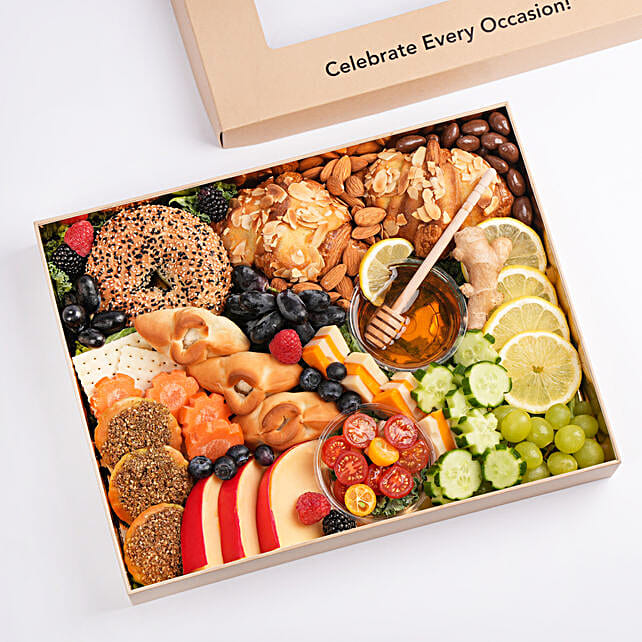 Breakfast Delight Box uae | Gift Breakfast Delight Box- FNP