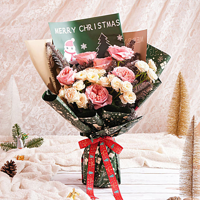 Merry Christmas Garden Roses Bouquet uae | Gift Merry Christmas Garden ...